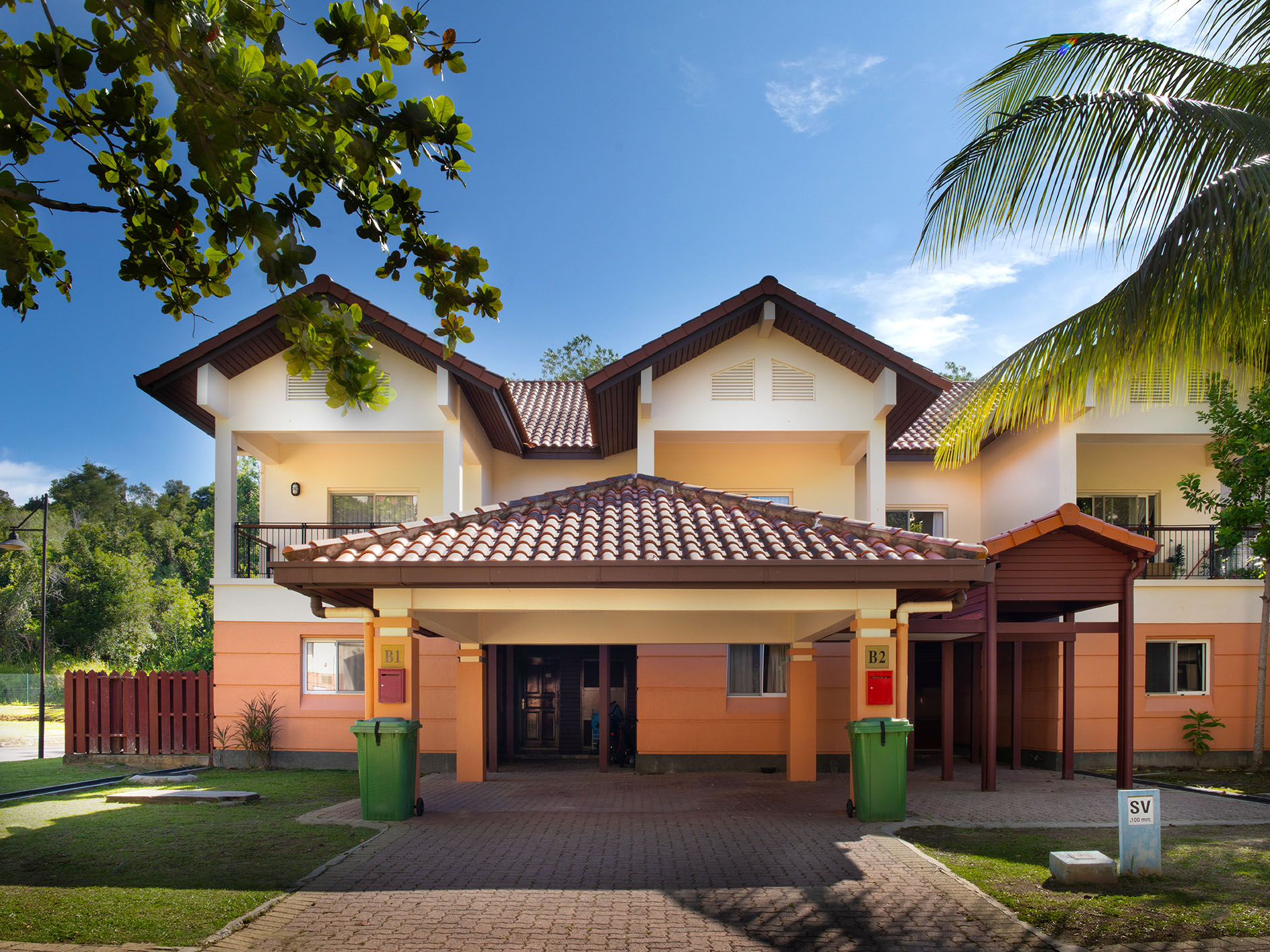 B TYPE - Classic - Armada Properties